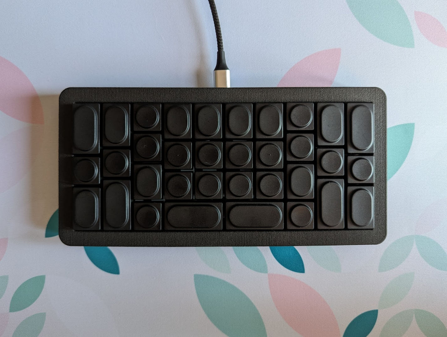 Bruce the Keyboard the PCB – JLW Keyboards